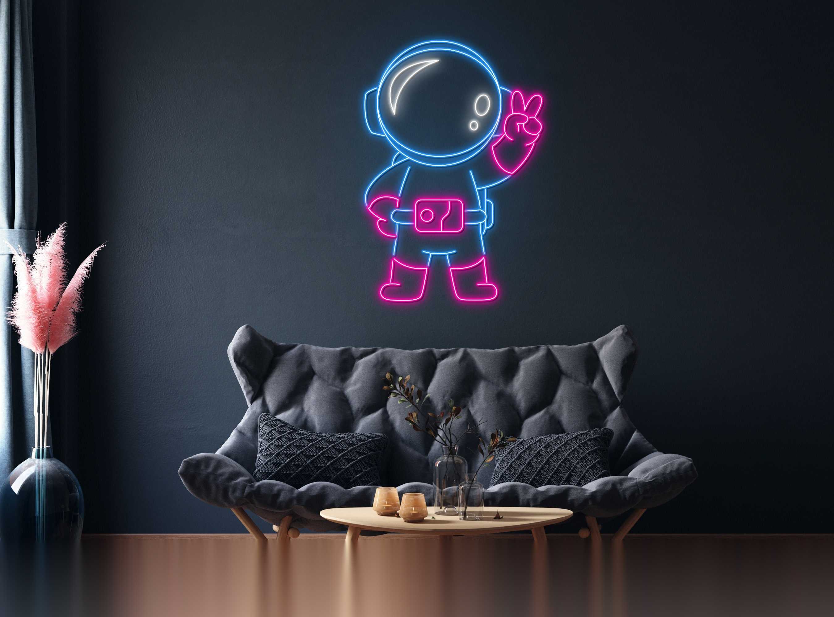 Astronaut Neon Sign – Metalsteelalu