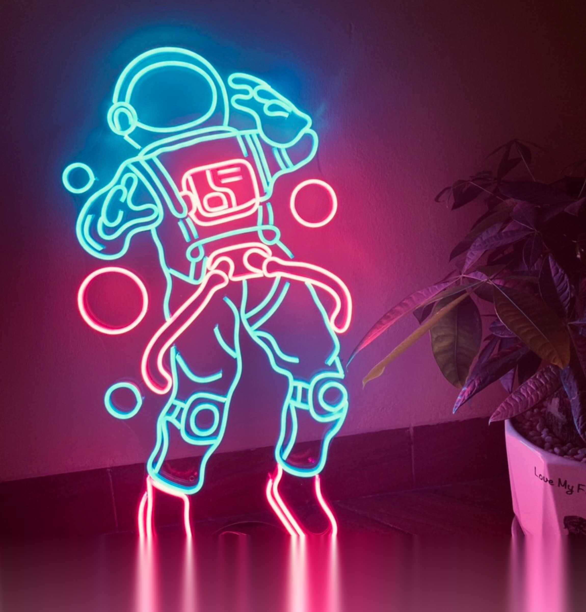 Astronaut Neon Signs Decor sign – Metalsteelalu